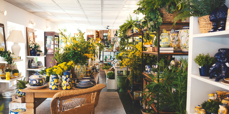 The Psychology of Retail: Colour Theory - Shopfitting Warehouse